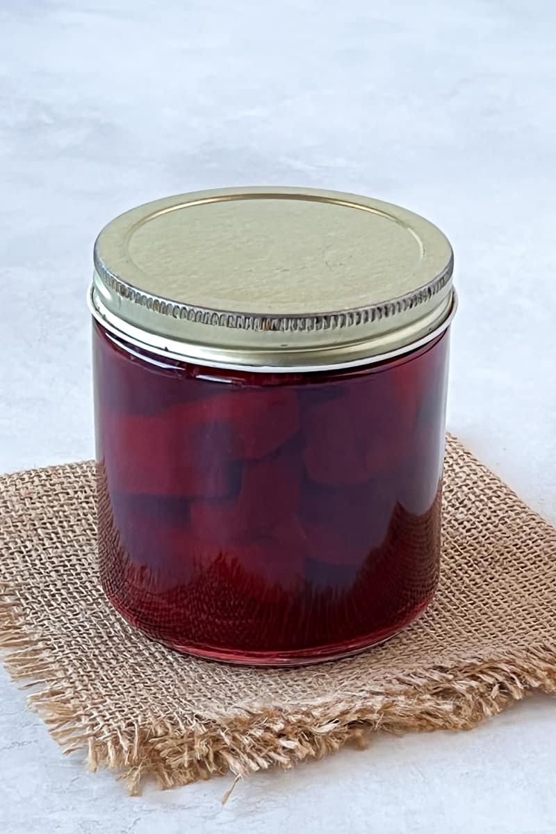 Quick Pickled Beets: Easy, Sugar-Free, No Fuss