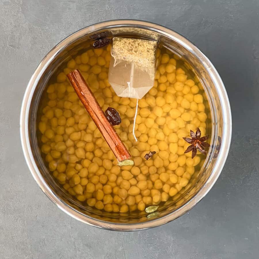 Easy Punjabi Chole Recipe