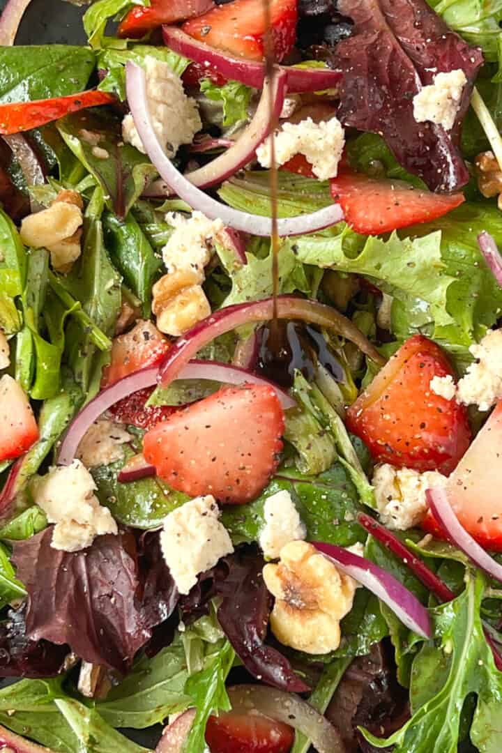 Easy Strawberry Goat Cheese Salad