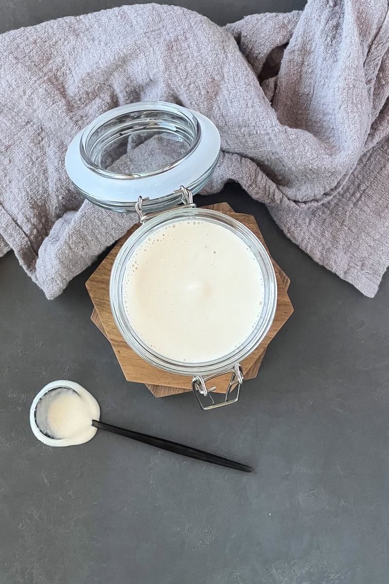 Quick & Easy Vegan Cream