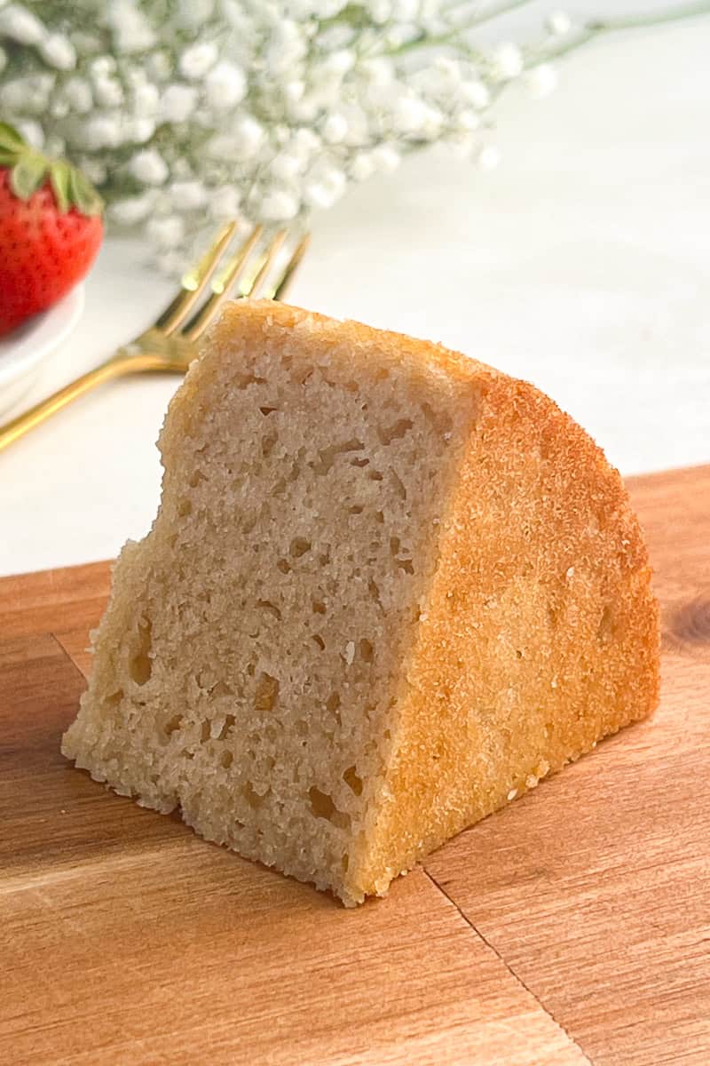 Soft & Tender Vegan Sponge Cake