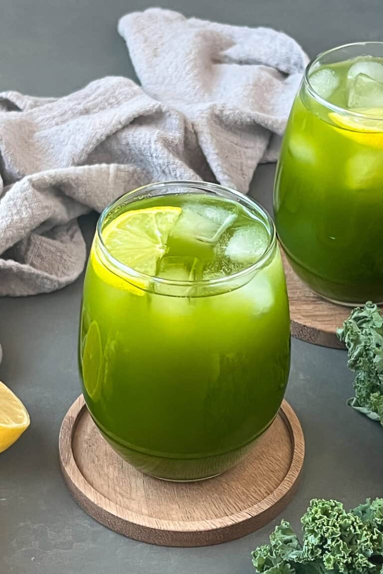Healthy Kale Tonic (5 Ingredients)