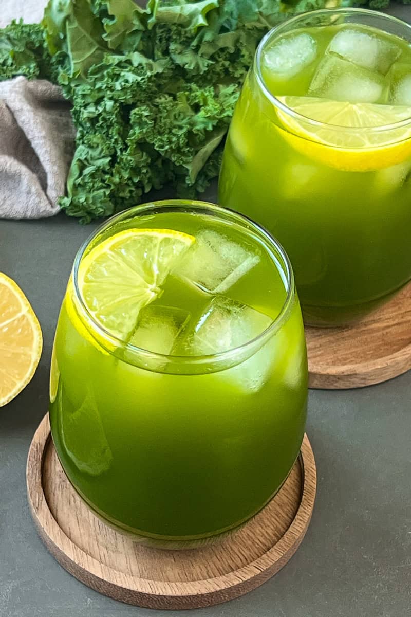 Healthy Kale Tonic (5 Ingredients)
