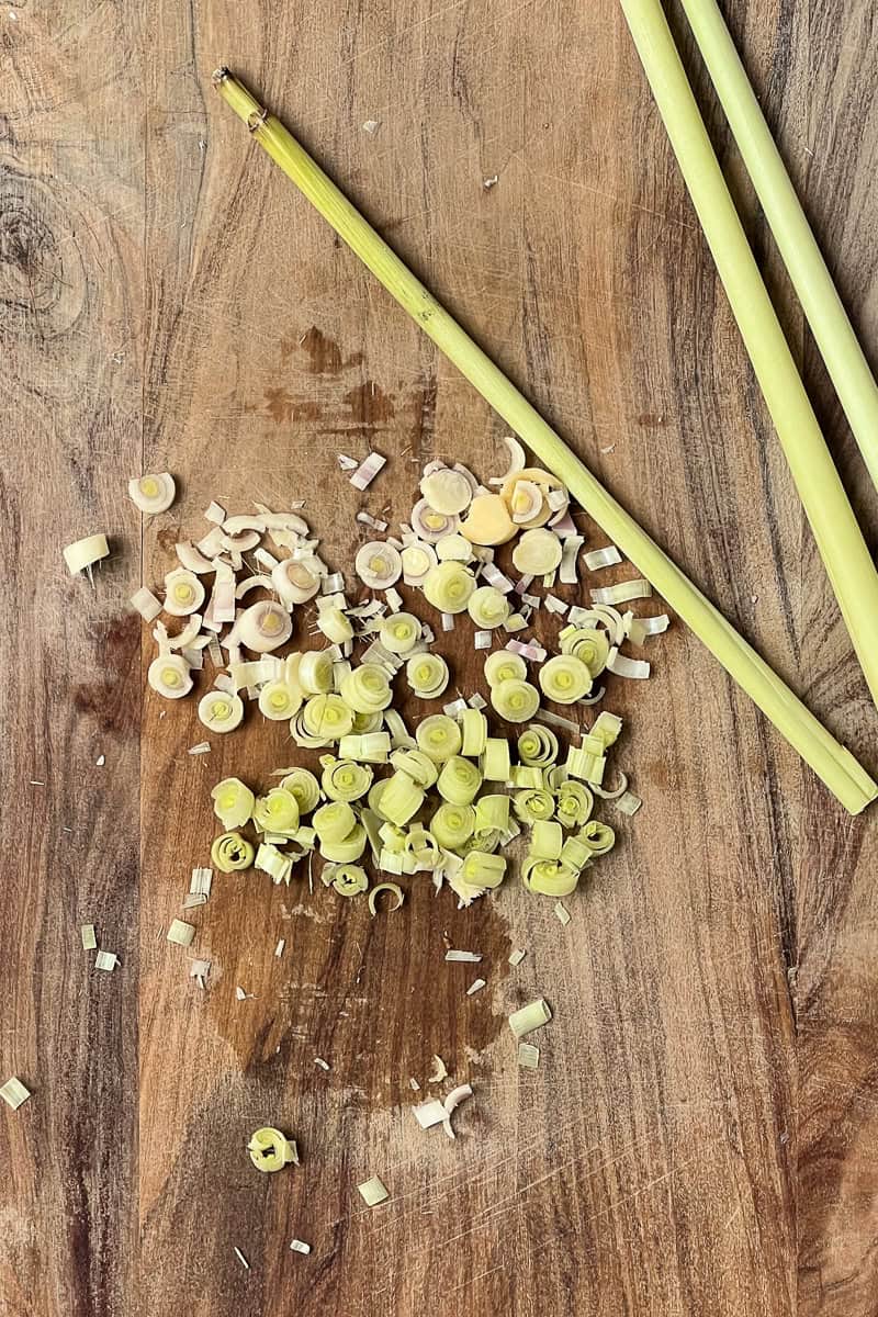 Homemade Green Curry Paste